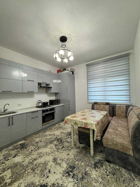 V4649 3/2/9 ЖК Assalom Sohil Ор.р: Обод макон, Узбум 77м2 С ремонтом
