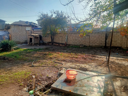 Quruq Yer sotiladi