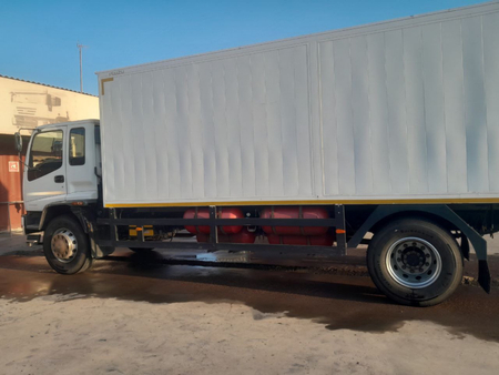 Isuzu Сотилади