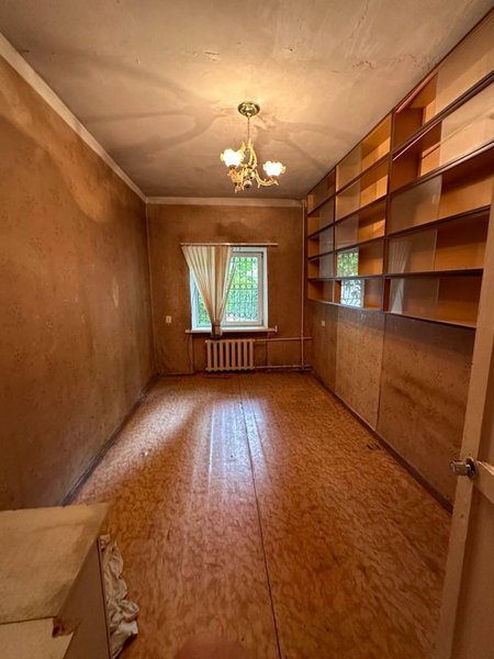 Миробод тумани, Ю.Ражабий кучаси 3/1/4, 70 м2 каартира сотилади