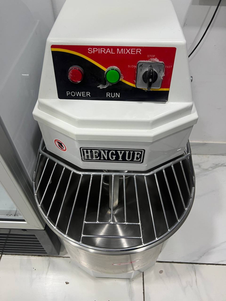 Hengyue Spiral mixer 12 kg