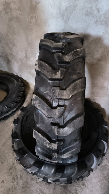 Автошина 12.00R20