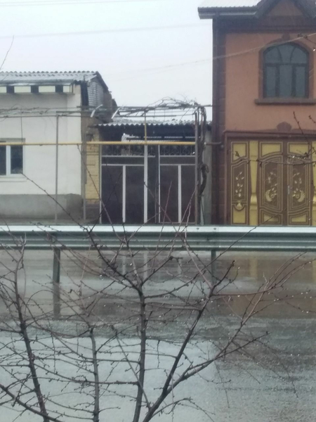 Uy hovli 6.5 sotik