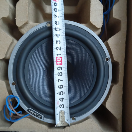 Продам динамики HERTZ состояние 5+ Bass