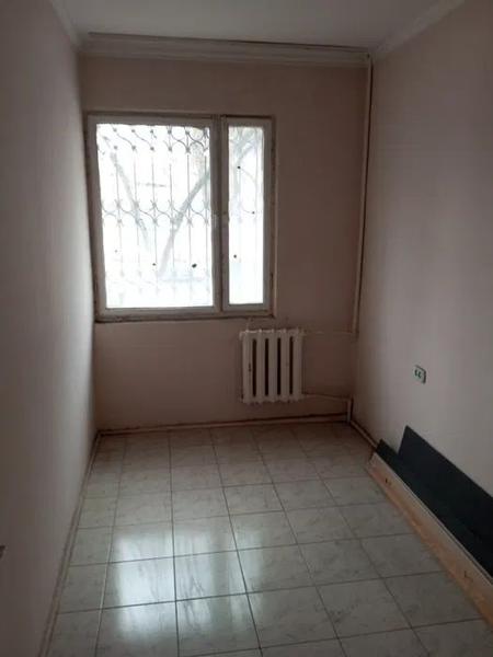 Продажа Нежилое помещение по улице Бобура 102 кв.м Первая линия