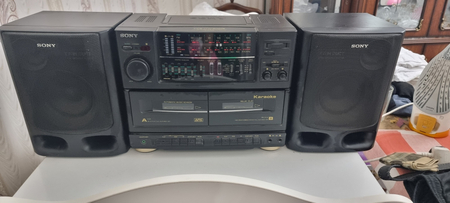 Музикалний центр Sony Muzikalniy sentr