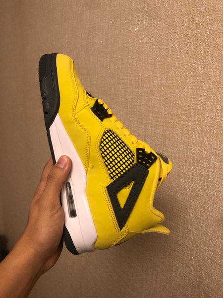 Air Jordan 4 Retro Lighting