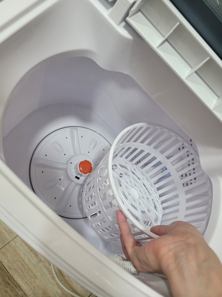 Sirius XPB30-172M Yarim avtomat bolalar kir yuvish mashinasi.