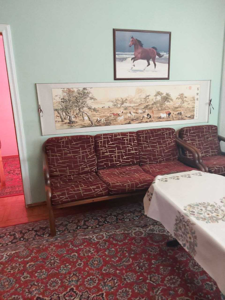 м.Космонавтов,ул.Ю.Раджабий,Интерпол,3-комн,1/4,73 м²,можно под офис