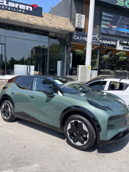 Zeekr x 2024 с гарантией и руссификацией
