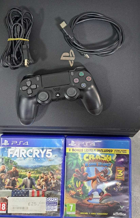 PS pro 3 ревизия (б.у в отличном состоянии) 2 игры в подарок