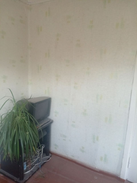 Продаю Квартиру Яшнабадский р-он Авиасозлар 2-ком 2-этаж 2-этажном Дом