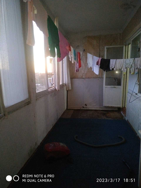 Своя квартира. 1/5/5 массив Авиагородок. Около Аэропорта