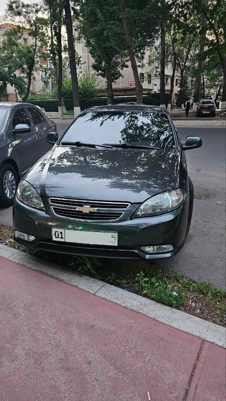 Продаётся автомобиль Gentra