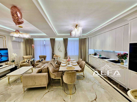 3 xonali 124m² 5-qavat uy sotiladi