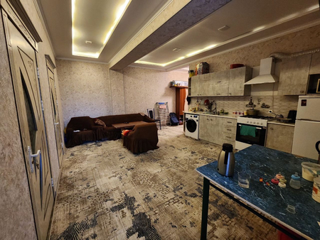 Kvartira sotiladi 3xonali 74m²