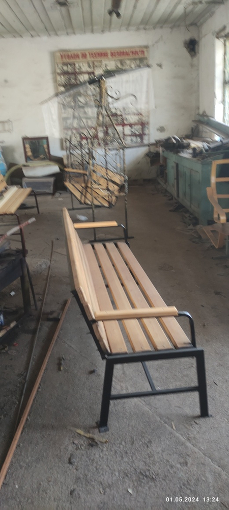 Скамейки 1,5м из профиля 4х2
