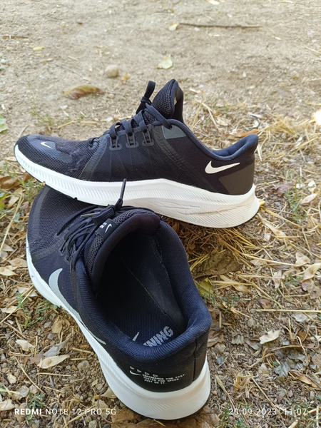 Крассовки Nike 42.Orginal