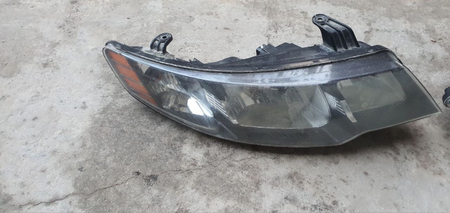kia forte oldi fara 100$