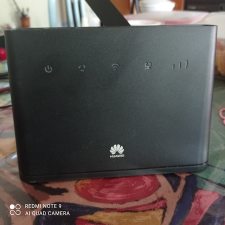 Продам 4G роутер фирмы HUAWEI