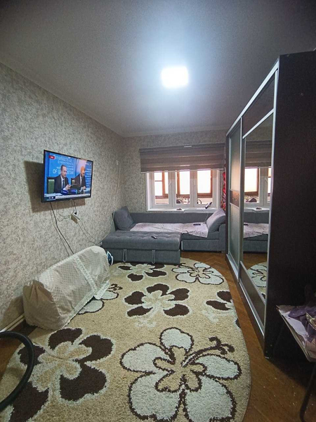Эълон№4256  2  хона 3 хона қилинган квартира.