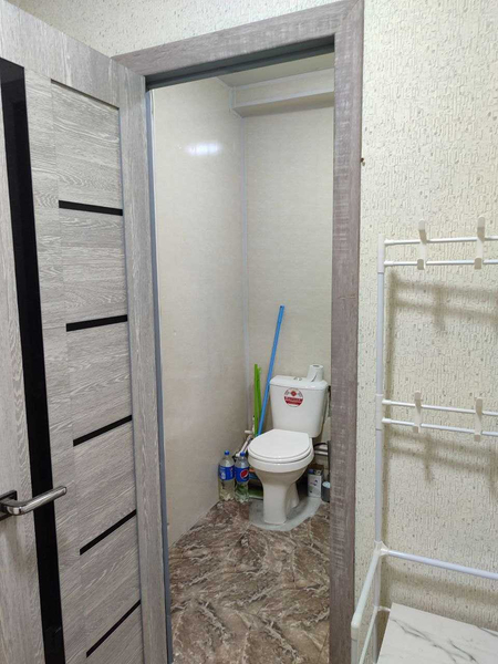 м.Буюк Ипак Йули Буз Базар Анор банк 1-комн 3/4 23 м² кирпич косметика