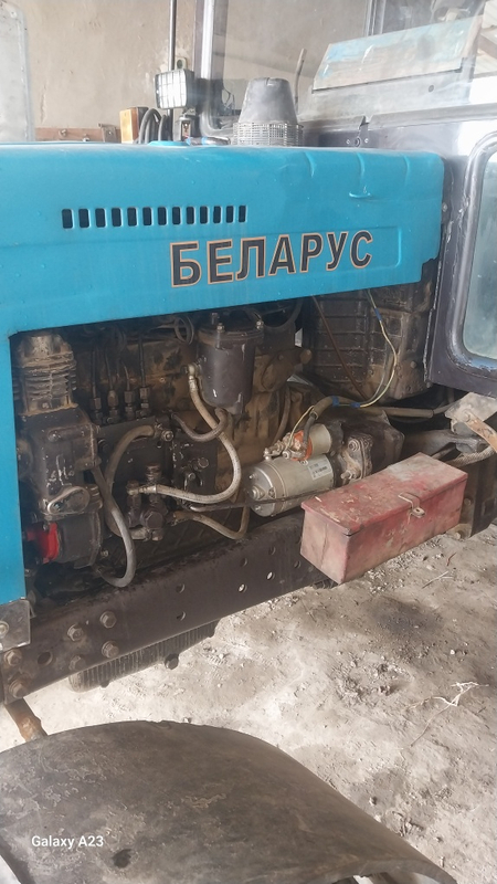 МТЗ 80 трактр...