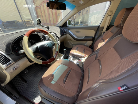 Hyunda-i Elantra 2009