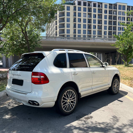 Porsche Cayanne 4.8L TURBO 500HP