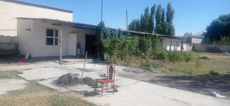 Uy sotiladi mahalla 4 maktab kochasida