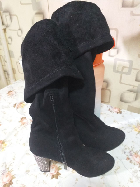 Продаю сапоги теплые новые