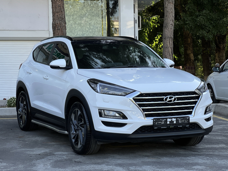 Hyundai tucson 2.0 h-track full options