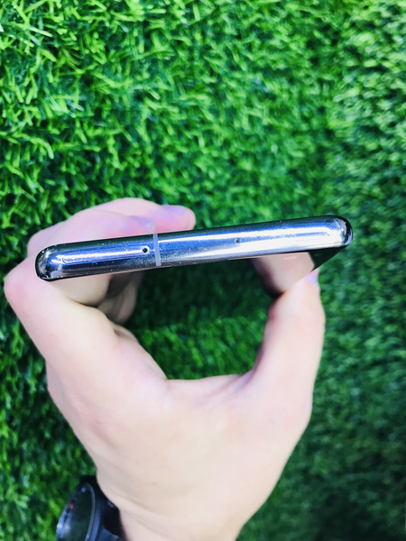 Samsung S10 + 128GB/8