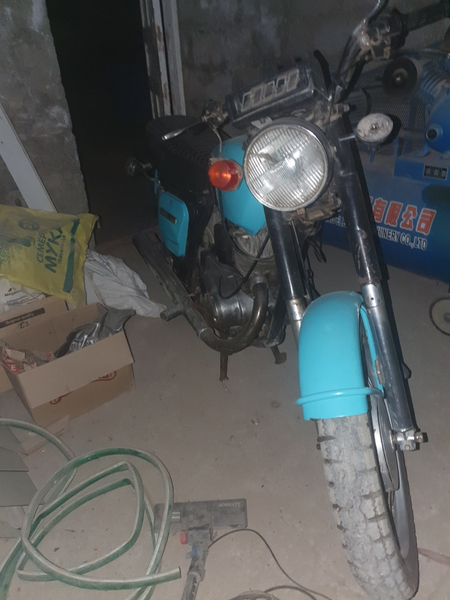 Ij moto haydashga tayyor