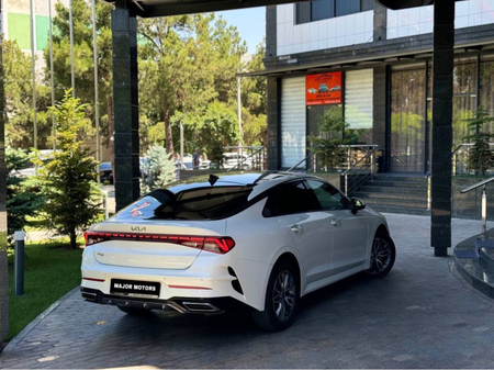 В продаже ! Автомобиль KIA K5