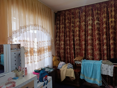 Продается дом 4.2 соток Лахутий