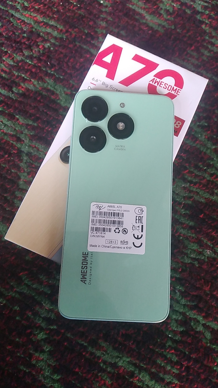 Itel A70 bor holati yangi