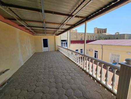 4 sotixli tayyor hovli sotiladi