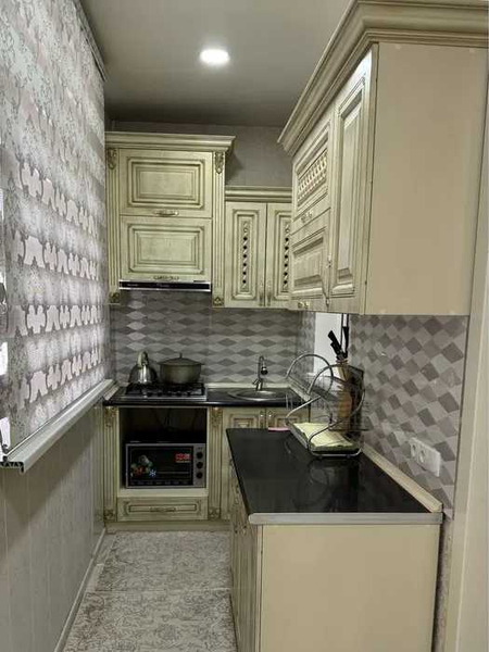 Сдается Красивая 3/1/4 Кв На Чиланзаре Заходи и живи!!