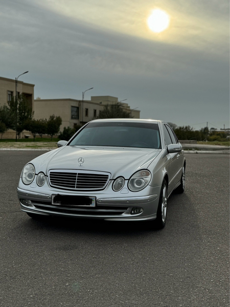 Mercades benz e240