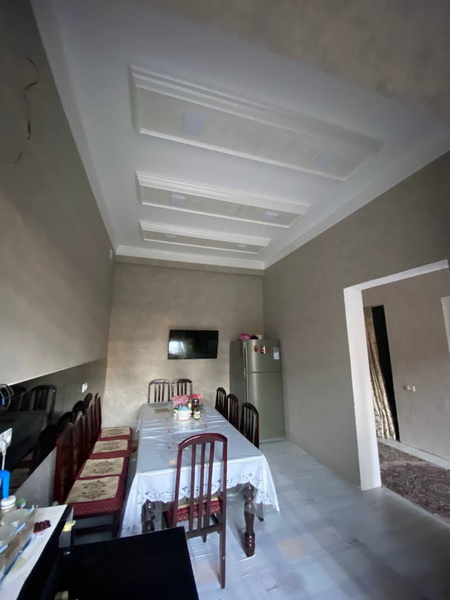 N824 Zamona Arbat kafesi roparasida 2,5 sotix
