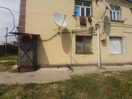 4 xonali uy sotiladi