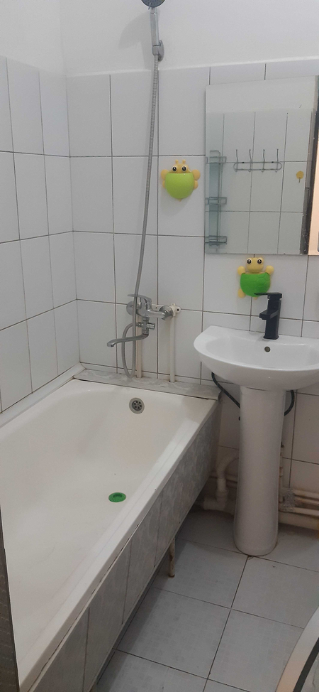 Ijaraga 2 xonali  uy beriladi