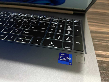 HP ZBook 15 Intel Core i9-11950H озу16гб 512ssd Nvidio Quadro T1200