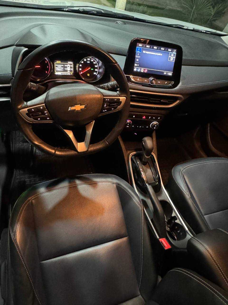 Chevrolet Tracker 2 Premier 2022 года выпуска