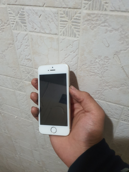 Iphone 5s 16gb gold