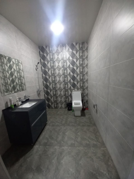 ул. Олтынтепа/Никитина Офис 220м2