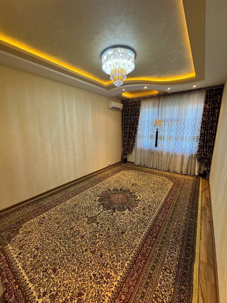 Юнусабад 11 квартал 4/2/4 балкон 1.5/6 ор-тир Мегапланет