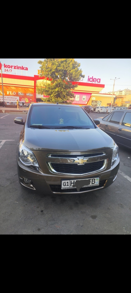 Chevrolet cobalt 2024 Зевс цвет автомат