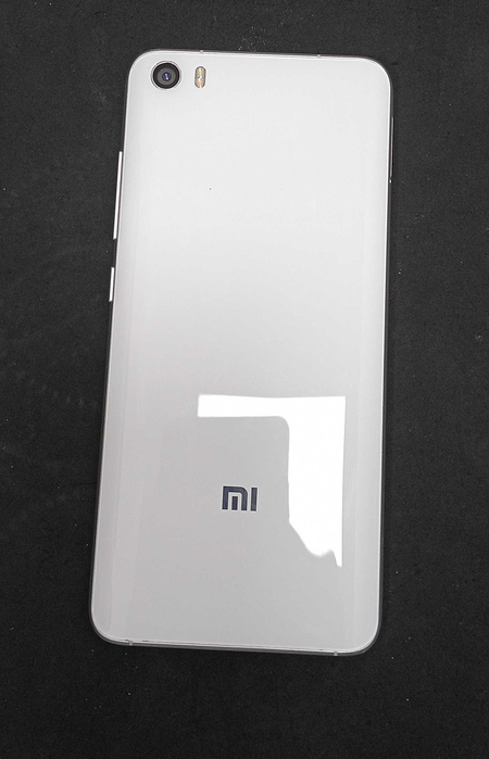 флагман Mi5 3/32